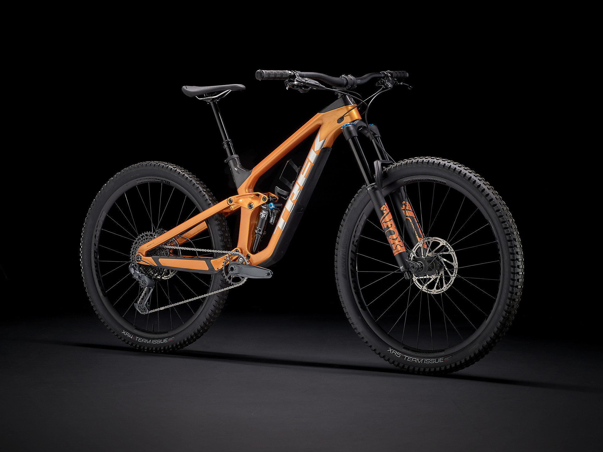 Kolo Trek Slash 9.7 Factory Orange/Carbon Smoke 2021 - Teamsport
